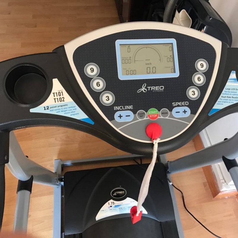 出售物品: Treo T102 可摺疊家用跑步機 新淨好用 二手價錢及狀況 - Price二手買賣區 Price.com.hk